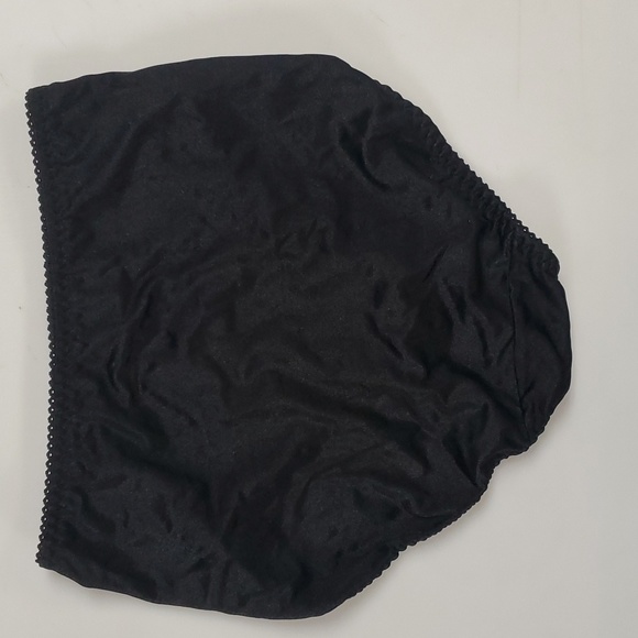 vassarette | Intimates & Sleepwear | Vassarette Hicut Nwot | Poshmark